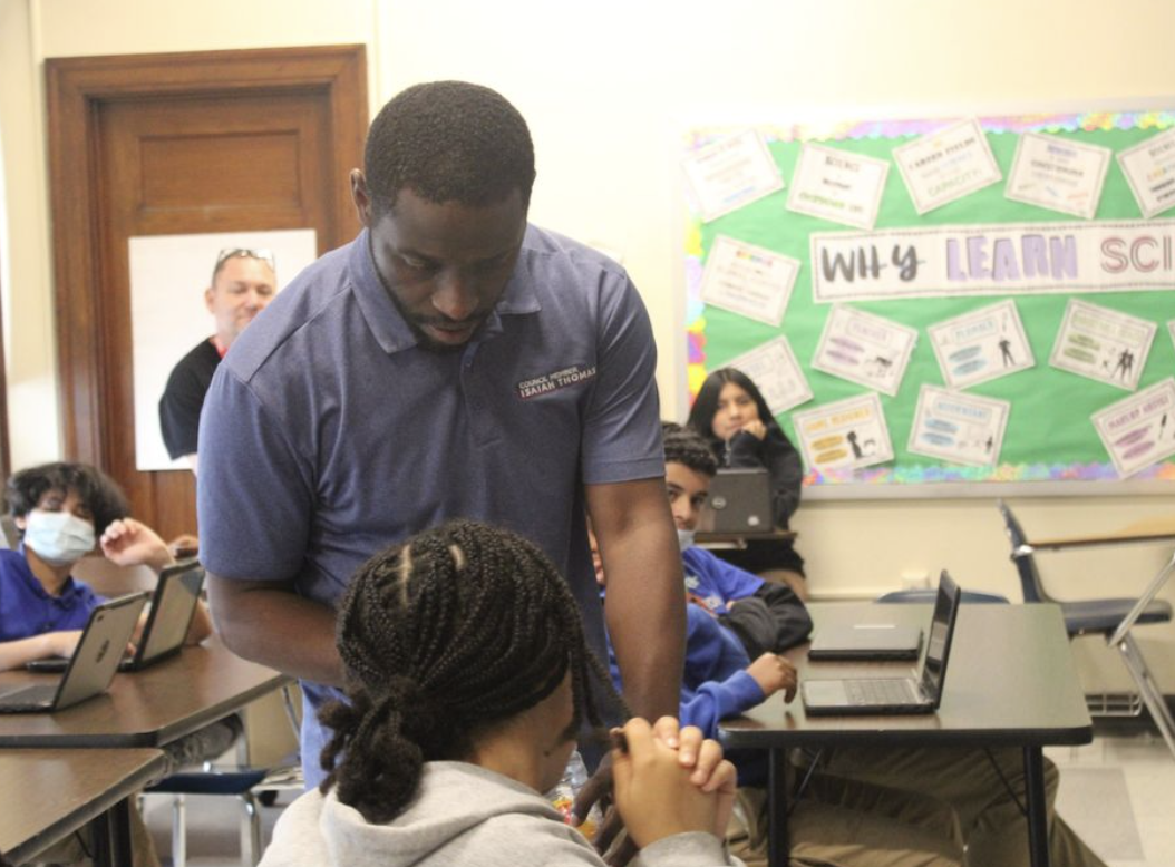 Conwell Alumn Councilman Thomas Returns - Russell Conwell Middle School